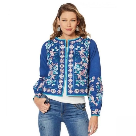 La Bellum Jackets And Coats Nwt La Bellum By Hillary Scott Womens